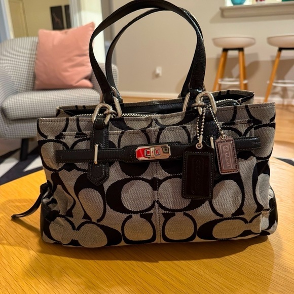Coach | Bags | Coach Signature Cc Canvas And Leather Chelsea Jayden ...